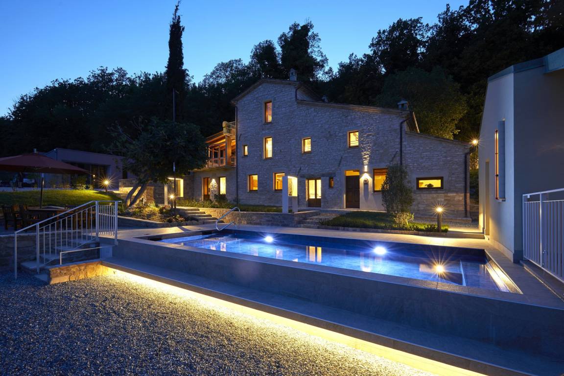 420 M² Villa ∙ 6 Schlafzimmer ∙ 25 Gäste - Pergola