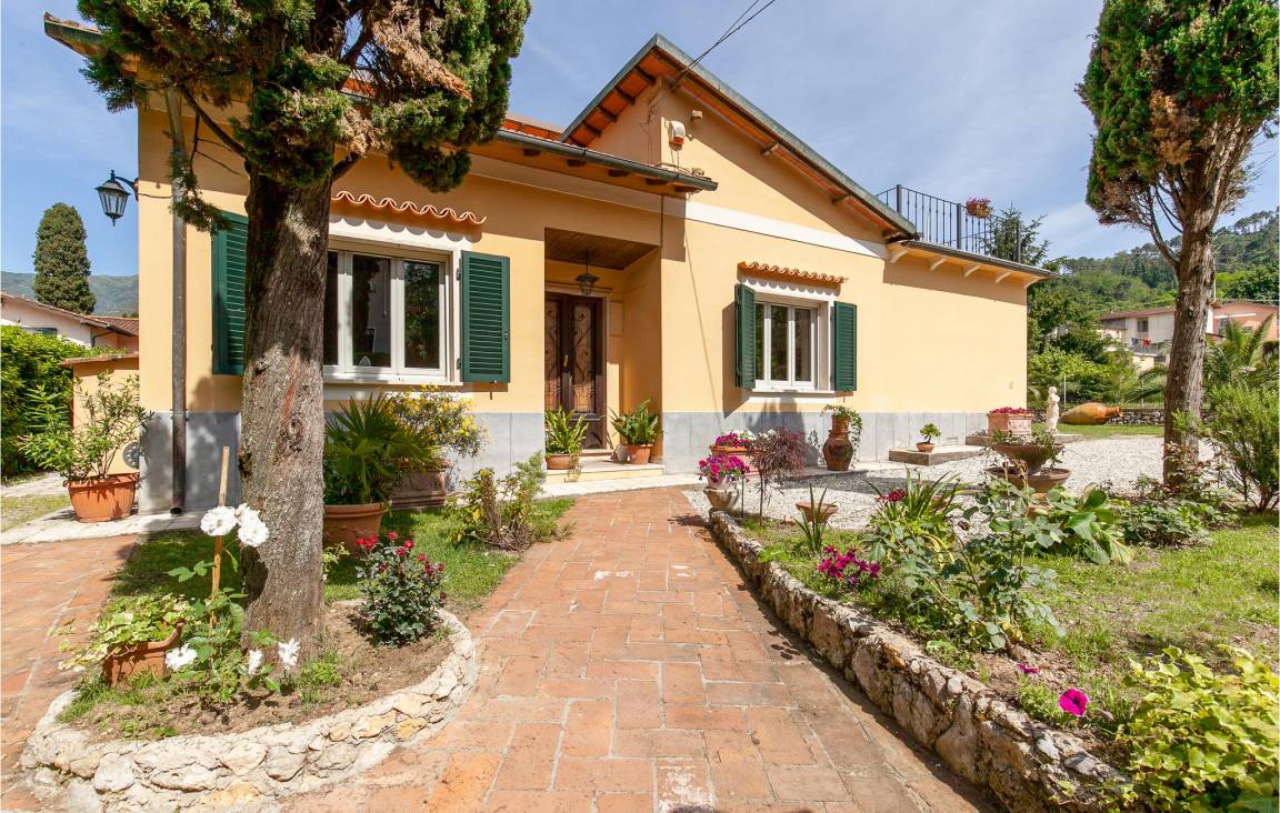 120 M² Huis ∙ 3 Slaapkamers ∙ 6 Gasten - Camaiore
