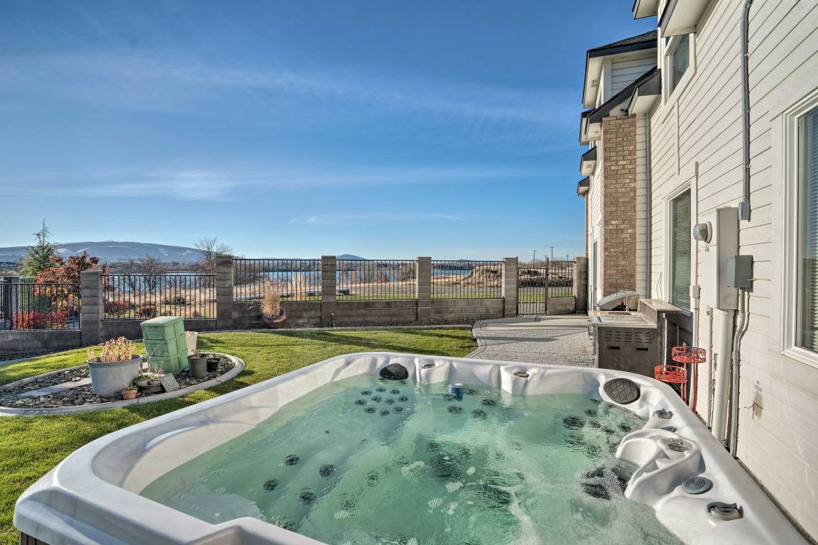 97 M² Apartment ∙ 2 Bedrooms ∙ 6 Guests - Pasco, WA