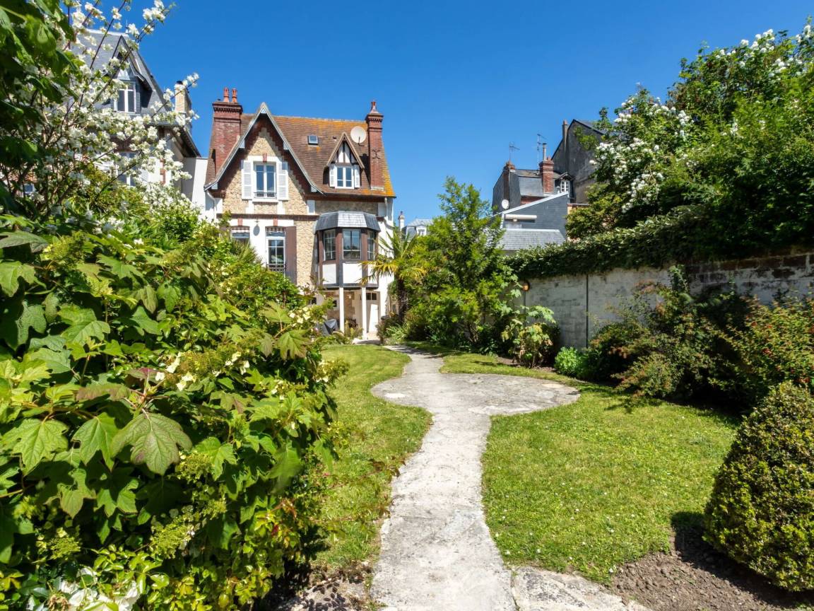 150 M² Ferienhaus ∙ 5 Schlafzimmer ∙ 10 Gäste - Trouville-sur-Mer
