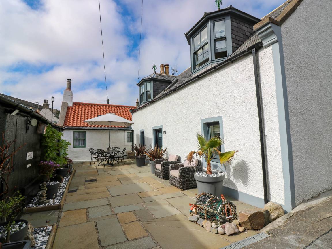Cottage ∙ 2 Bedrooms ∙ 4 Guests - Cullen