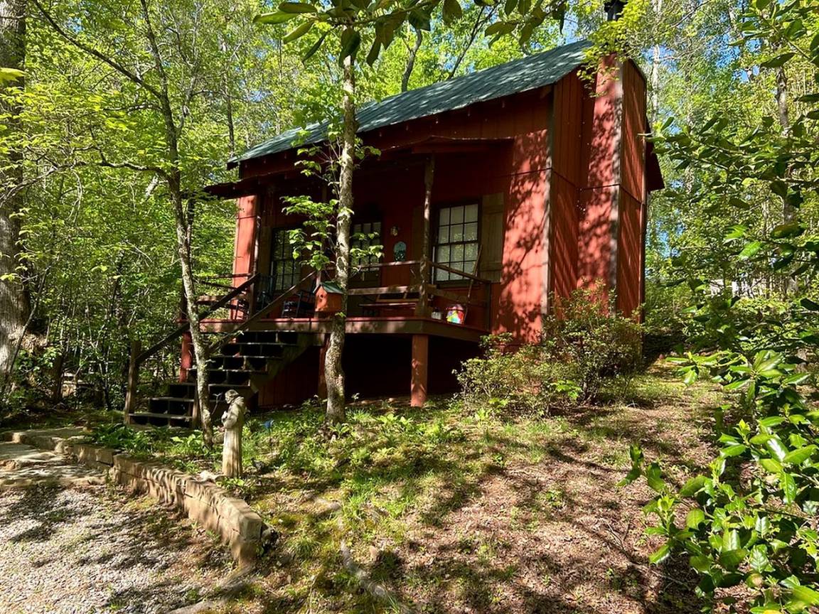 House ∙ 1 Bedroom ∙ 4 Guests - Blairsville, GA