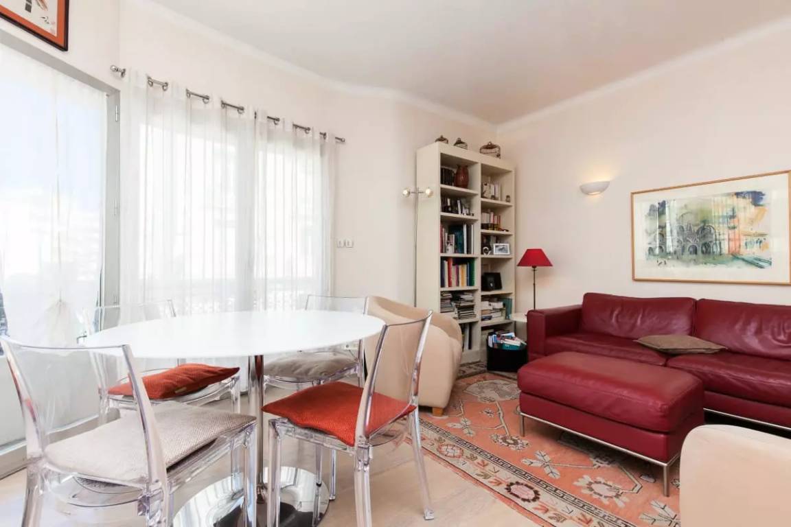 72 M² Appartement ∙ 2 Chambres ∙ 4 Personnes - ibis Cannes Centre