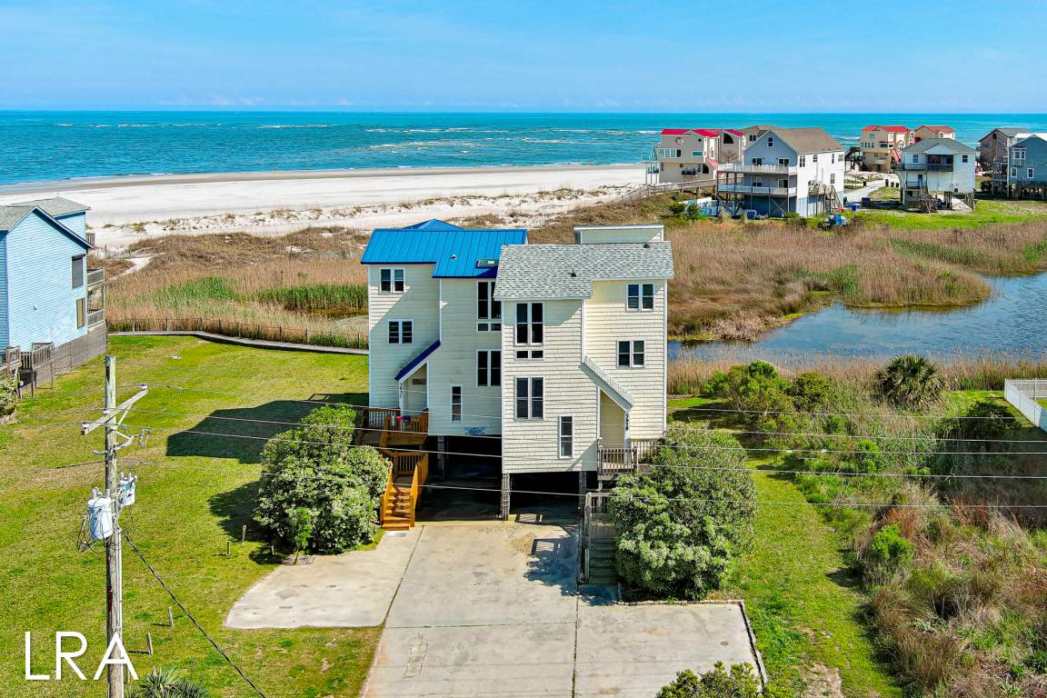 167 M² Maisonette ∙ 4 Bedrooms ∙ 8 Guests - Sneads Ferry, NC