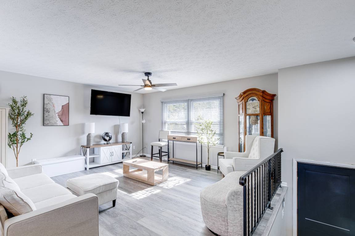 168 M² House ∙ 3 Bedrooms ∙ 6 Guests - Peninsula, OH