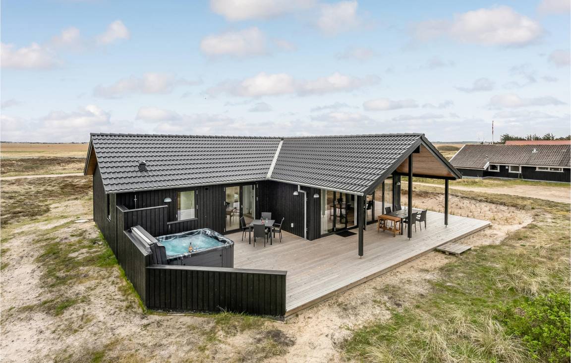 120 M² House ∙ 3 Bedrooms ∙ 6 Guests - Hvide Sande