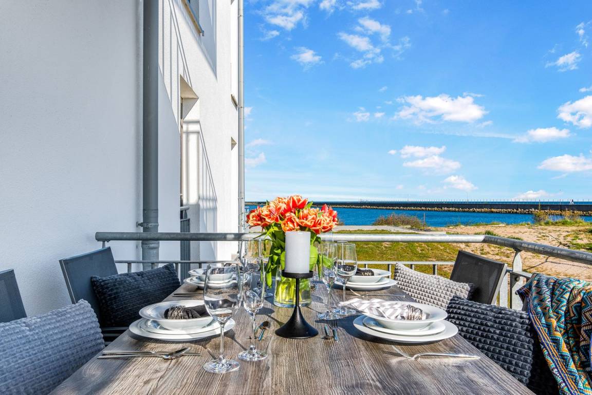 79 M² Ferienwohnung ∙ 2 Schlafzimmer ∙ 4 Gäste - Ostsee