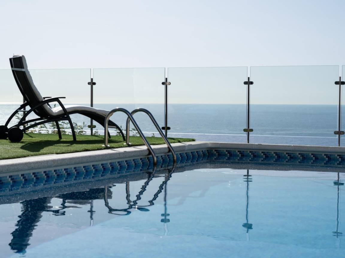 140 M² Villa ∙ 3 Bedrooms ∙ 7 Guests - Tossa de Mar
