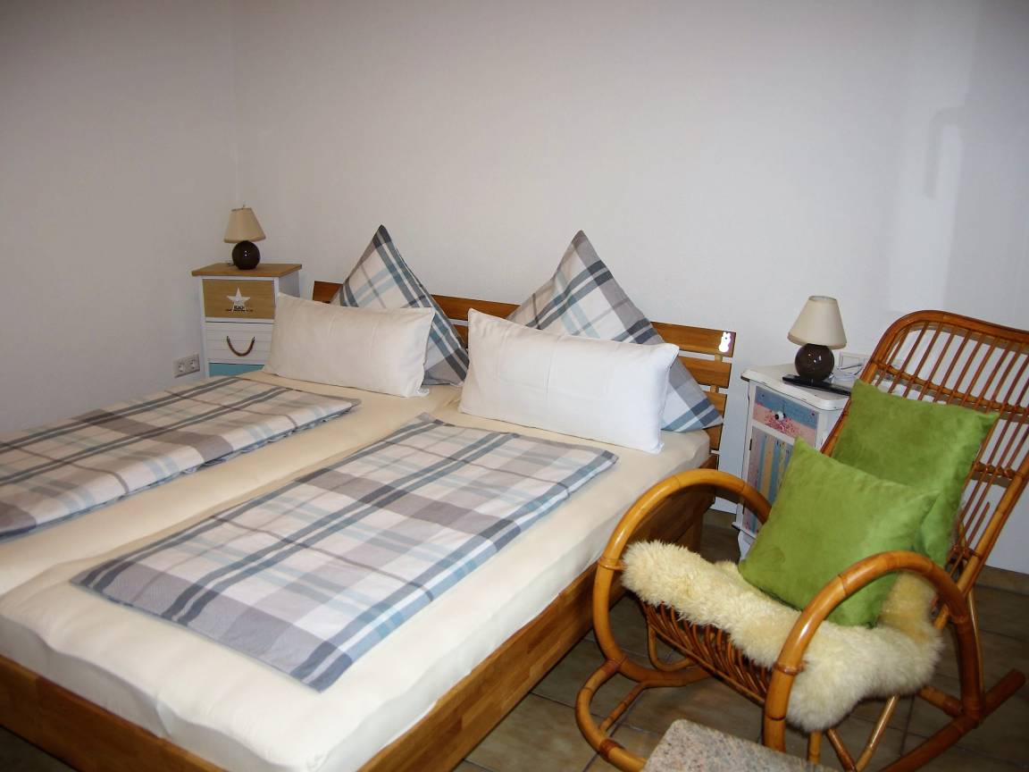45 M² Ferienwohnung ∙ 1 Schlafzimmer ∙ 2 Gäste - Eriskirch