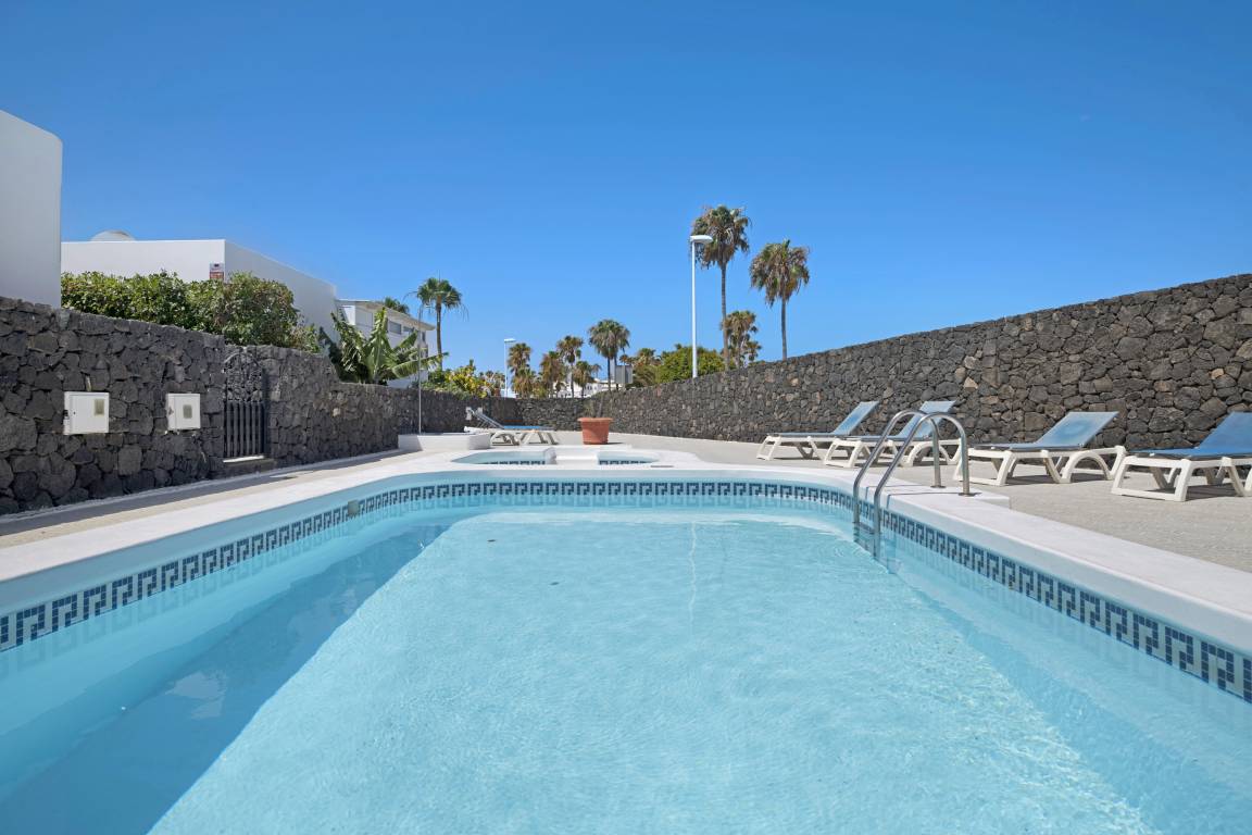 80 M² Villa ∙ 2 Slaapkamers ∙ 4 Gasten - Puerto del Carmen