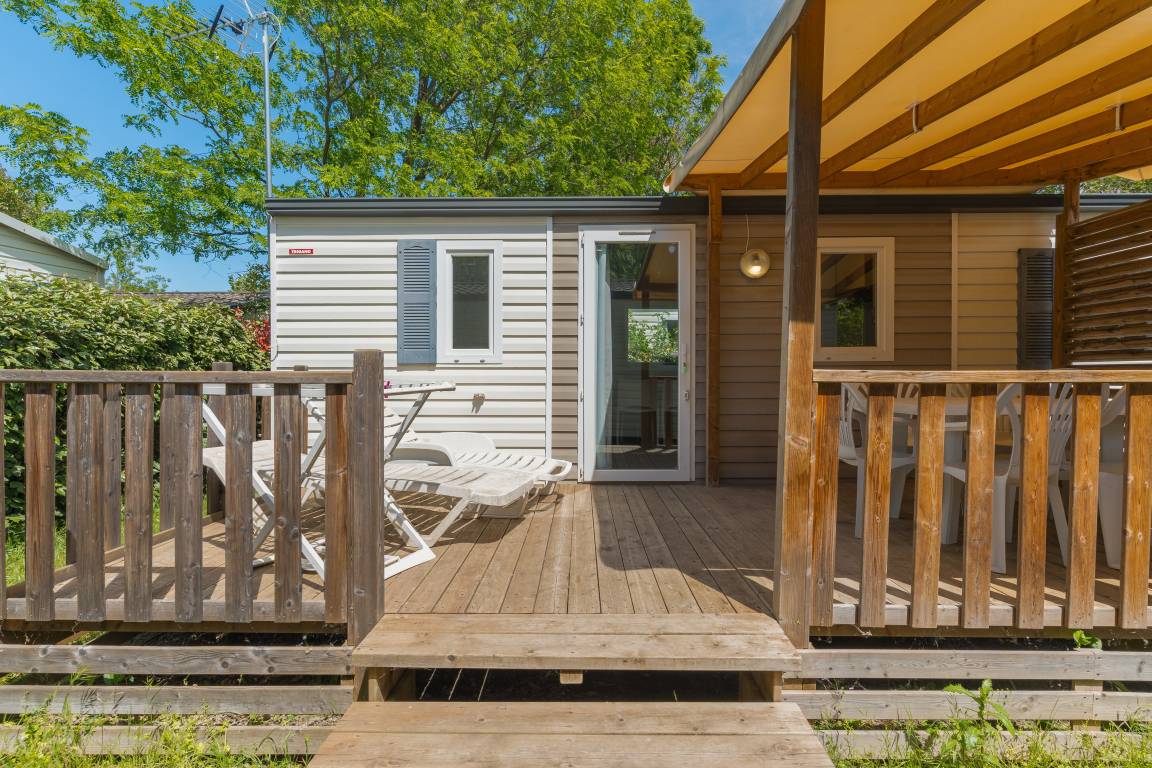 32 M² Camping ∙ 3 Chambres ∙ 6 Personnes - La Roque-d'Anthéron