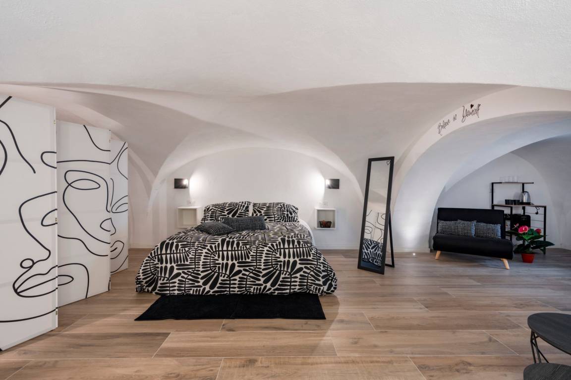 42 M² Apartment ∙ 1 Bedroom ∙ 3 Guests - Bari