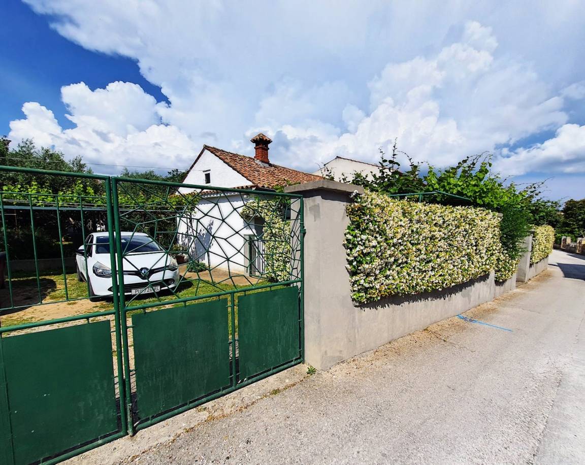 56 M² House ∙ 2 Bedrooms ∙ 4 Guests - Pula