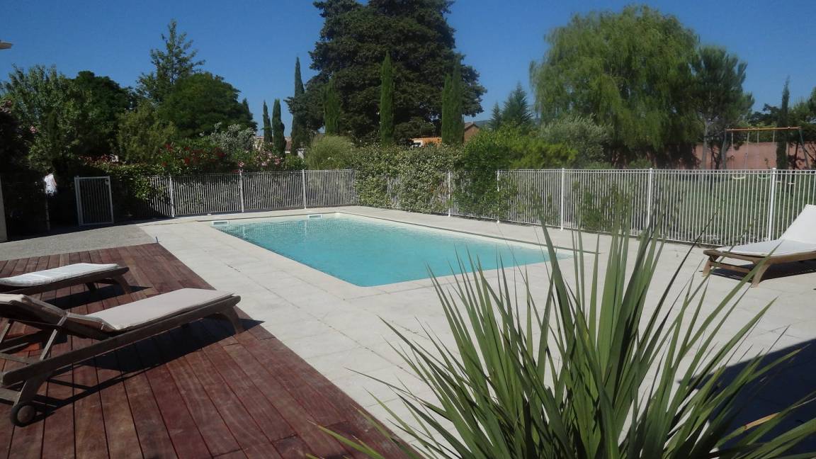 300 M² Casa Vacanza ∙ 5 Camere Da Letto ∙ 10 Ospiti - L'Isle-sur-la-Sorgue