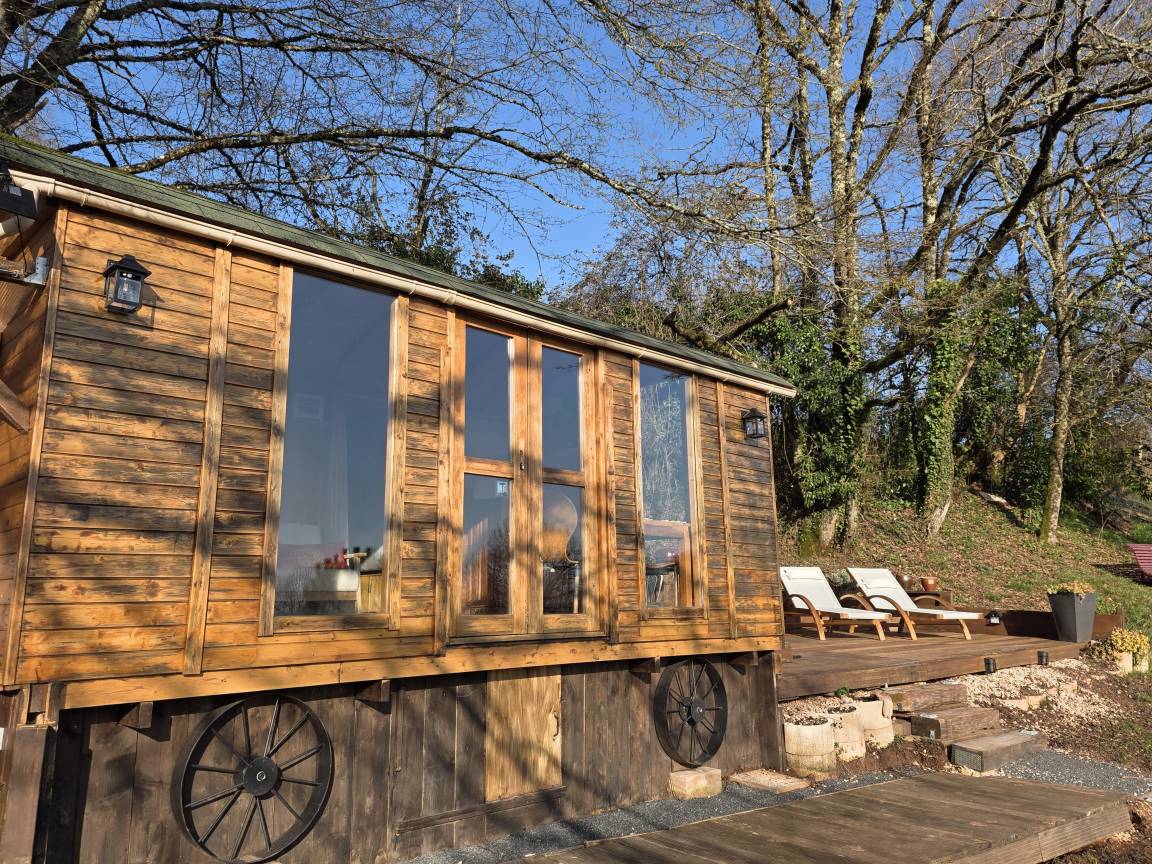 3000 M² Gîte ∙ 1 Schlafzimmer ∙ 2 Gäste - Collonges-la-Rouge