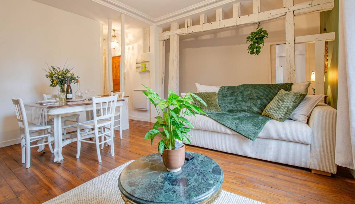 50 M² Gîte ∙ 1 Chambre ∙ 4 Personnes - Troyes