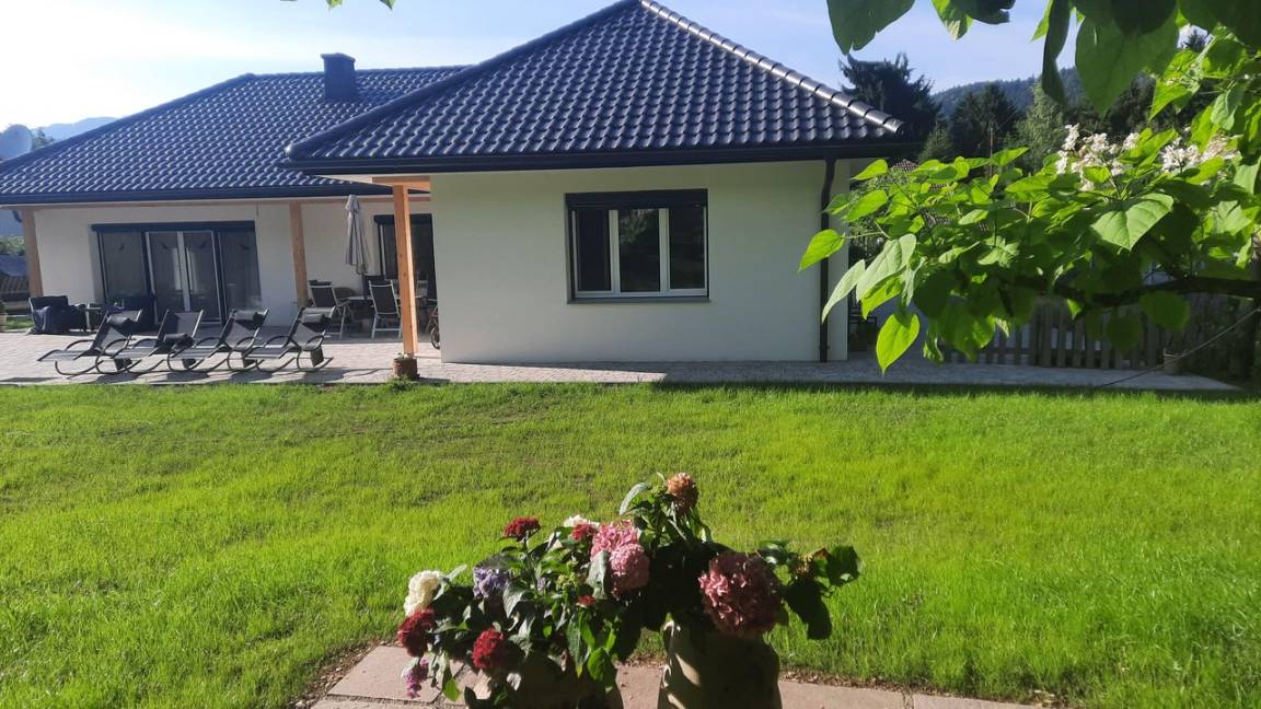 120 M² Maison De Vacances ∙ 3 Chambres ∙ 9 Personnes - Villach