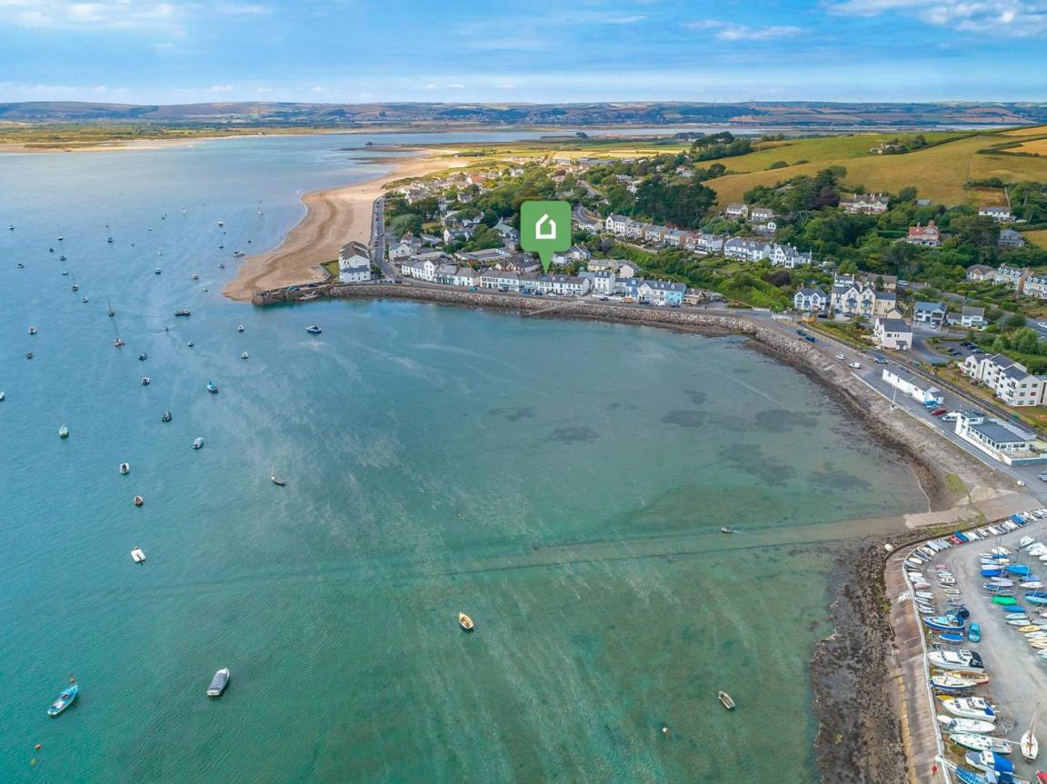 Cottage ∙ 4 Bedrooms ∙ 7 Guests - Appledore
