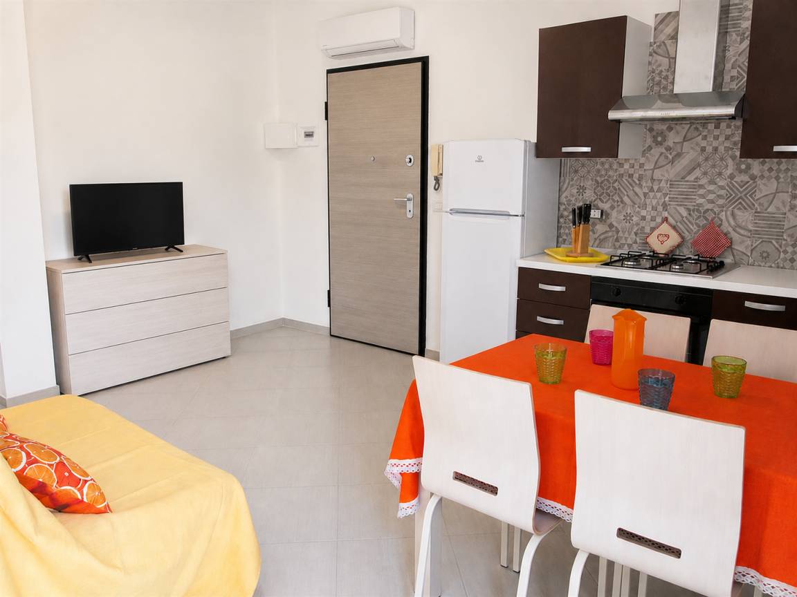 60 M² Ferienwohnung ∙ 2 Schlafzimmer ∙ 7 Gäste - Roseto degli Abruzzi
