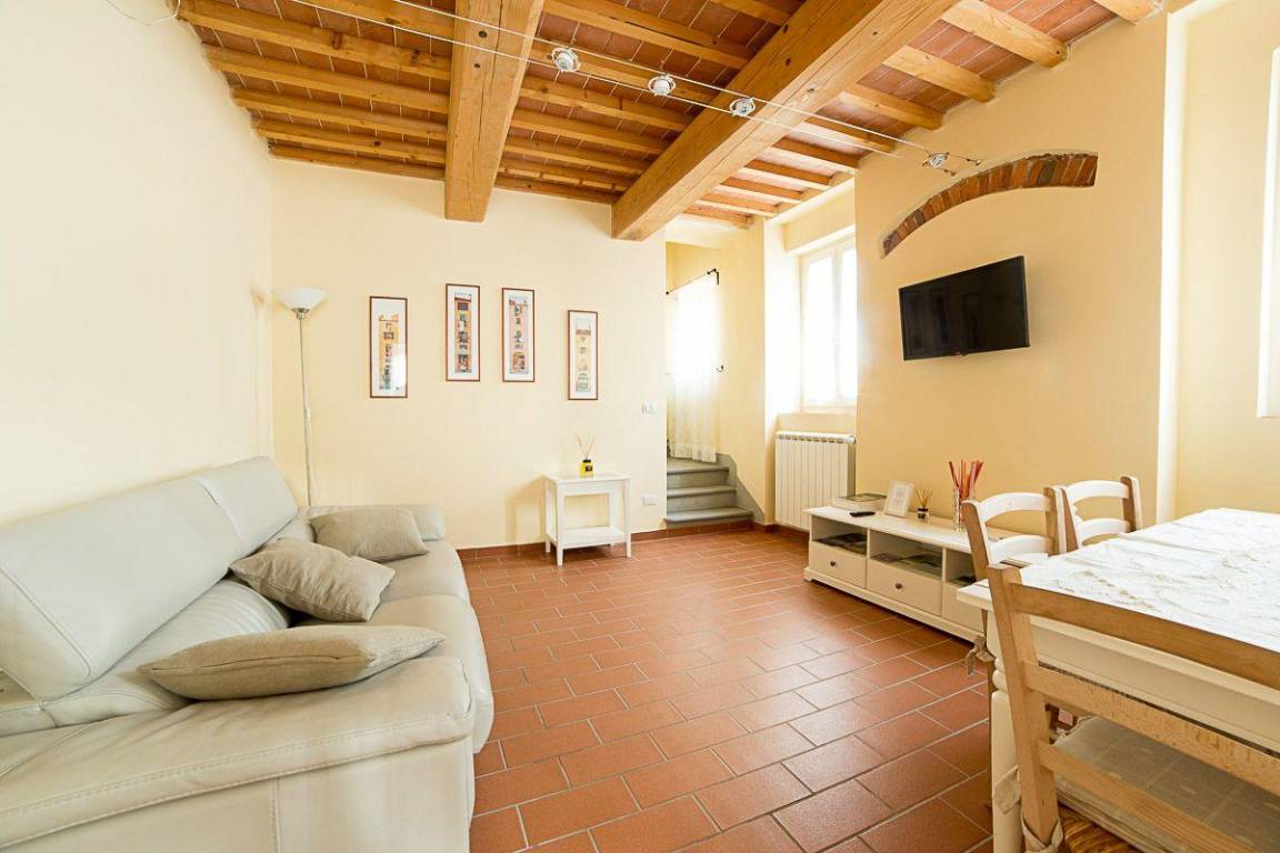167 M² Ferienwohnung ∙ 2 Schlafzimmer ∙ 4 Gäste - Montecarlo