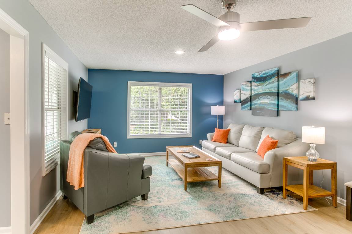 70 M² Ferienwohnung ∙ 1 Schlafzimmer ∙ 4 Gäste - Brunswick, GA