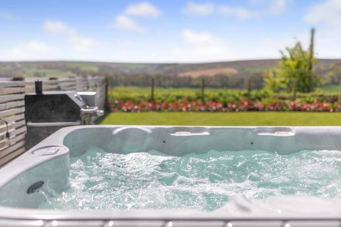 Cottage ∙ 4 Bedrooms ∙ 8 Guests - Appledore