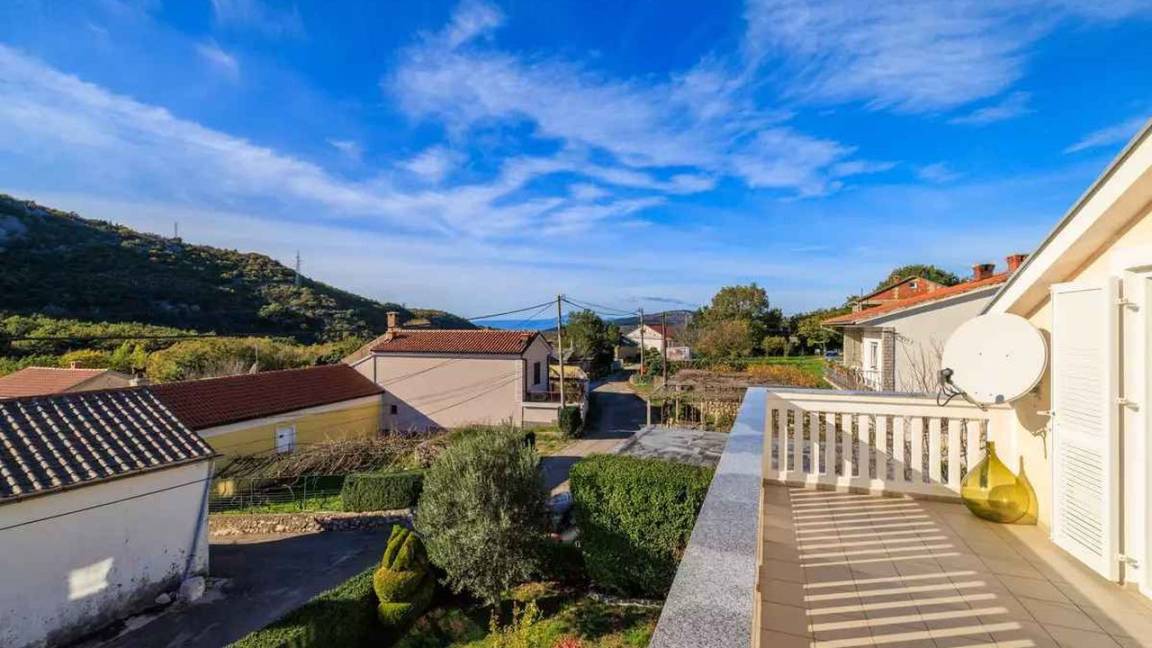 70 M² Apartment ∙ 3 Bedrooms ∙ 6 Guests - Selce
