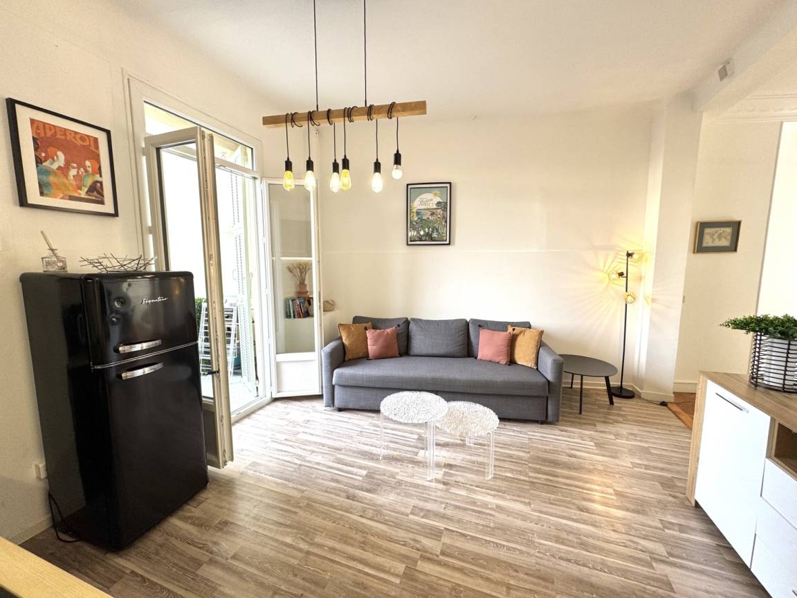 49 M² Appartement ∙ 2 Chambres ∙ 4 Personnes - ibis Nice Centre Gare