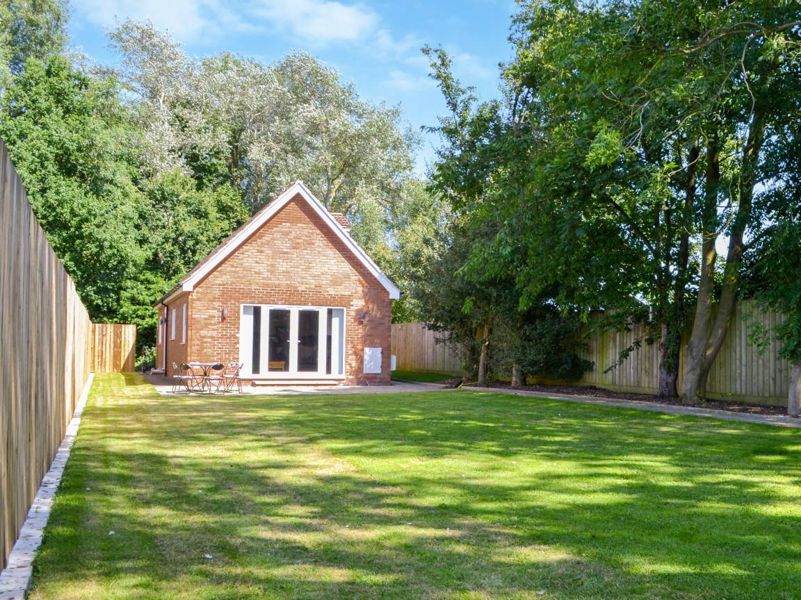 Cottage ∙ 4 Bedrooms ∙ 8 Guests - England