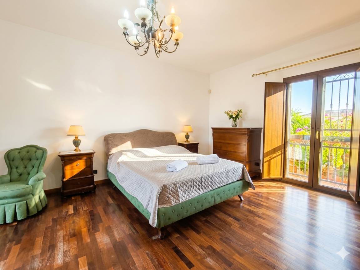 140 M² Villa ∙ 2 Bedrooms ∙ 6 Guests - Bagheria