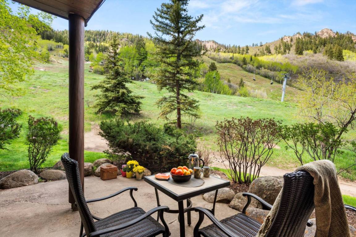 House ∙ 3 Bedrooms ∙ 8 Guests - Aspen, CO