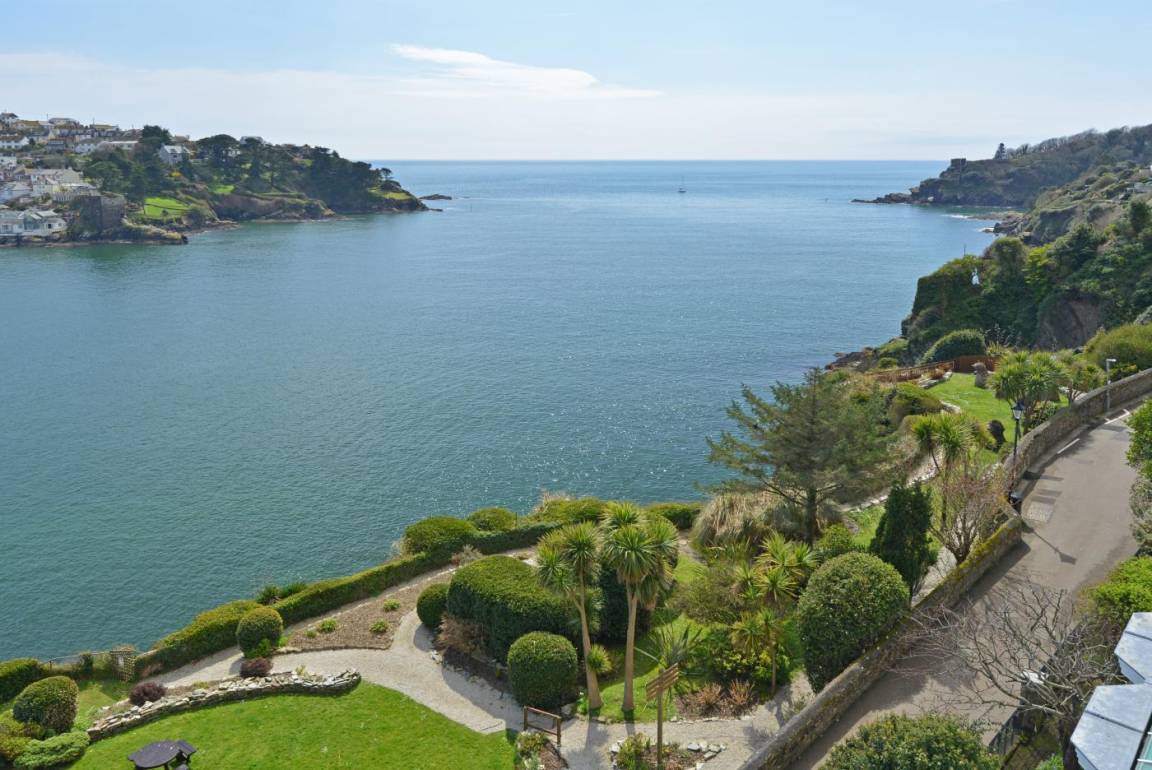 Cottage ∙ 3 Bedrooms ∙ 6 Guests - Fowey