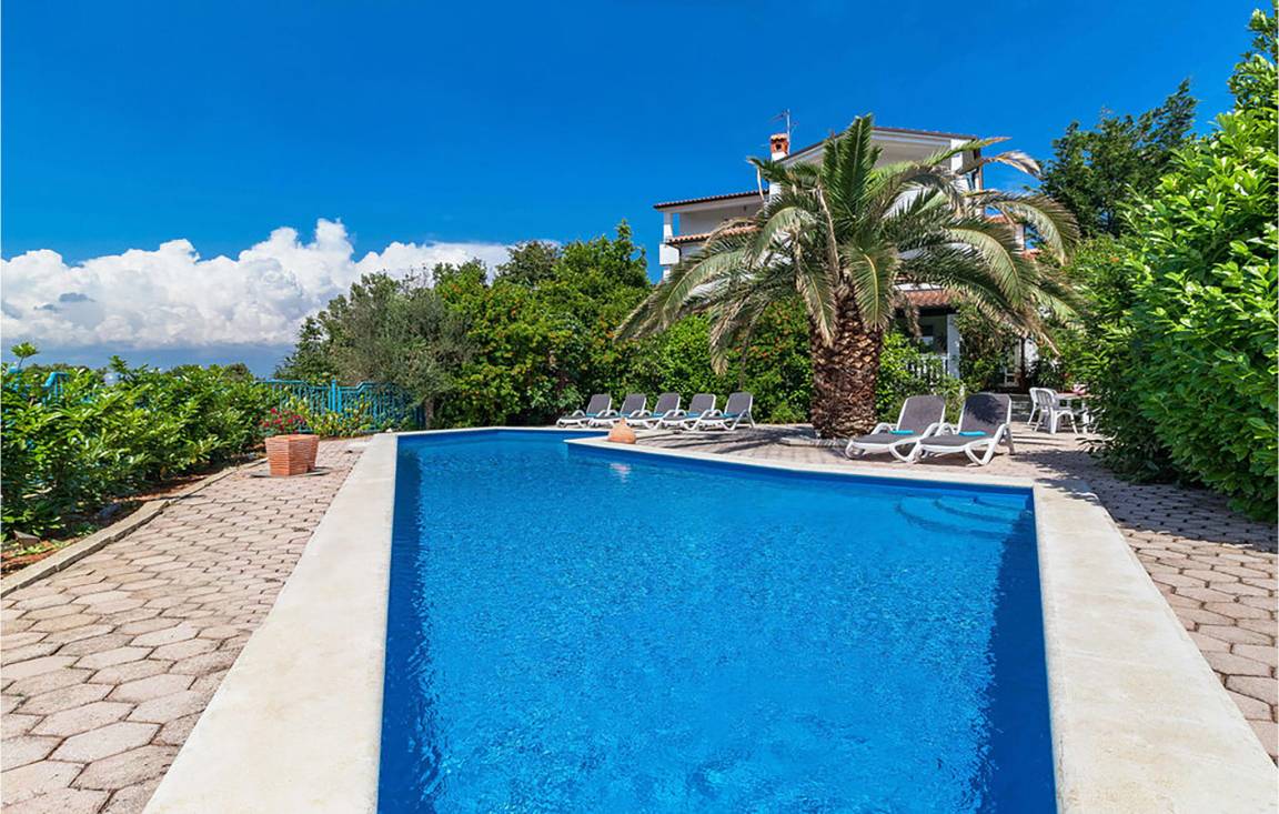 30 M² Apartamento ∙ 1 Habitación ∙ 2 Huéspedes - Pula