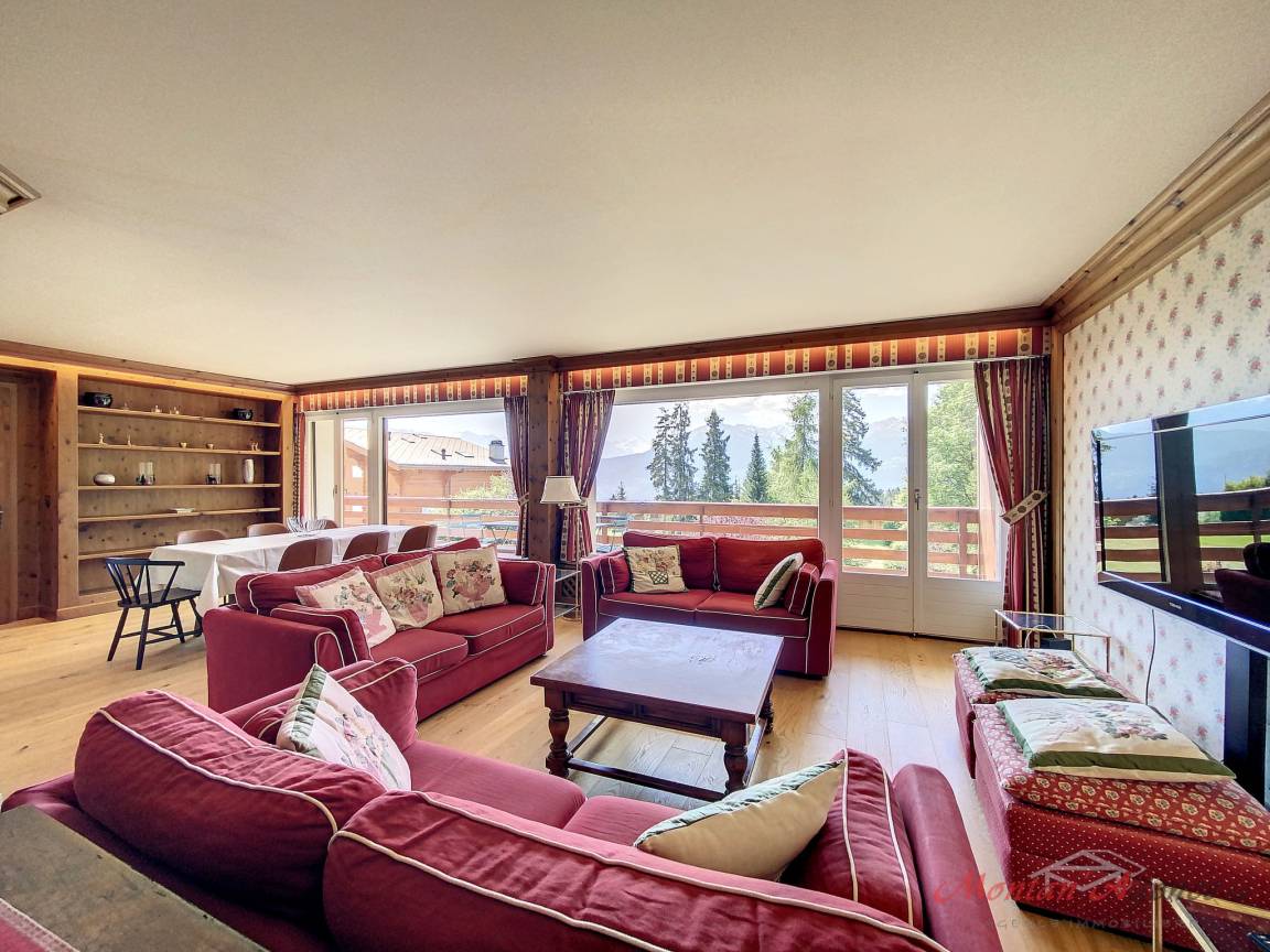 170 M² Apartment ∙ 4 Bedrooms ∙ 10 Guests - Crans-Montana