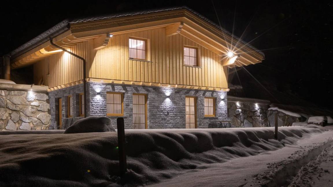70 M² Ferienhaus ∙ 3 Schlafzimmer ∙ 8 Gäste - Hintertuxer Gletscher