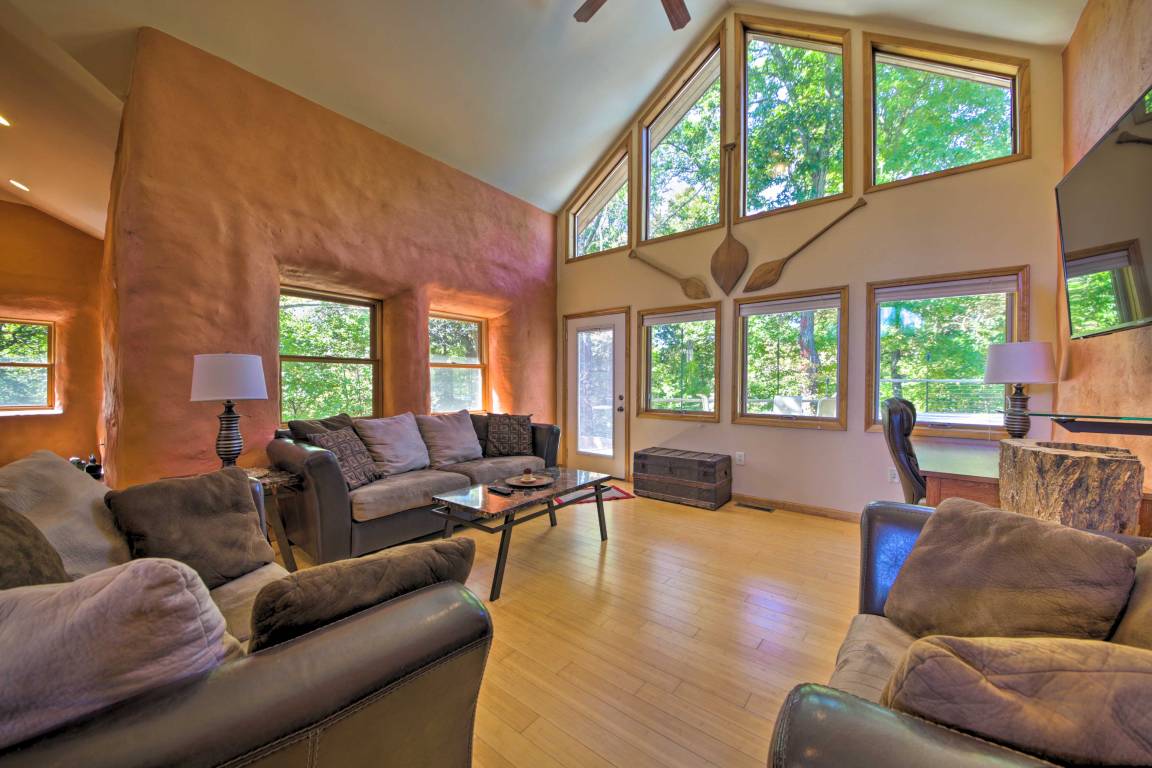 297 M² House ∙ 3 Bedrooms ∙ 9 Guests - Carbondale