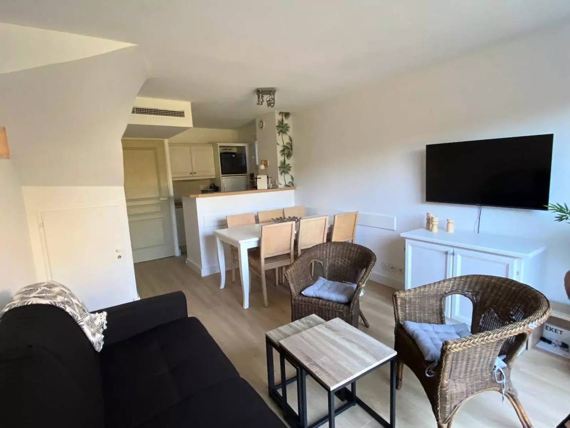 43 M² House ∙ 2 Bedrooms ∙ 6 Guests - Porquerolles