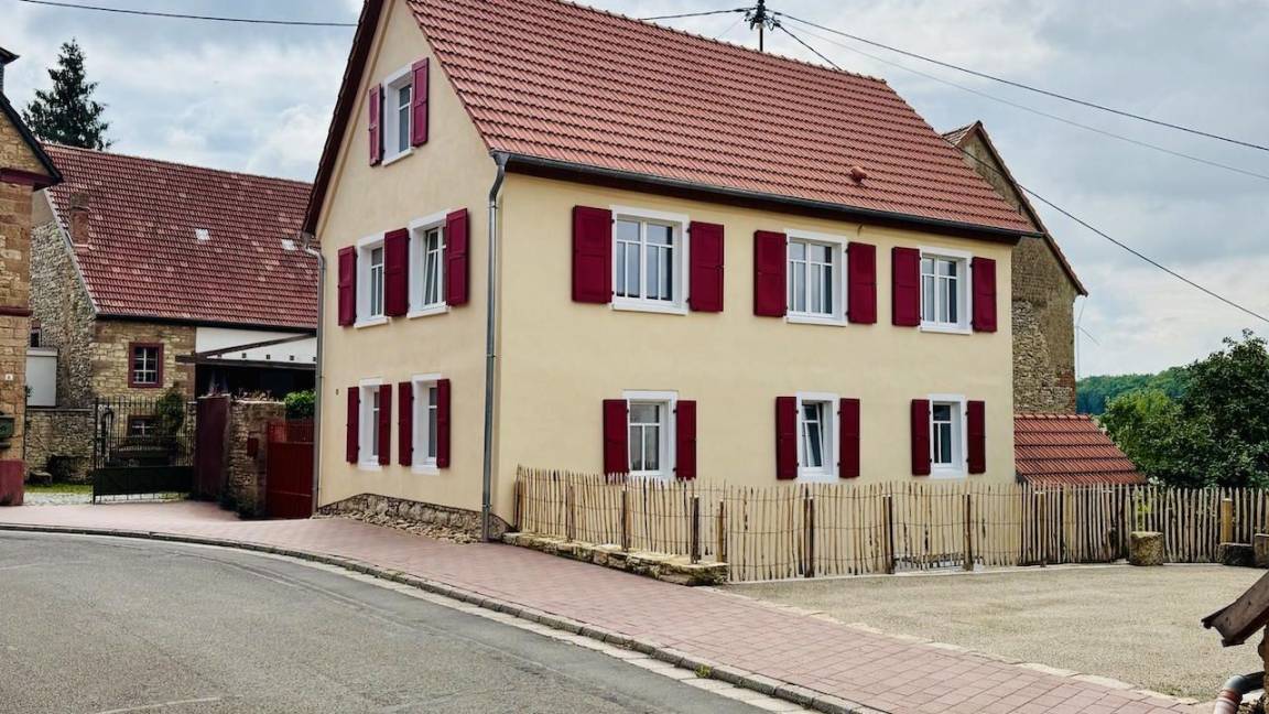 140 M² Ferienhaus ∙ 2 Schlafzimmer ∙ 4 Gäste - Kirchheimbolanden
