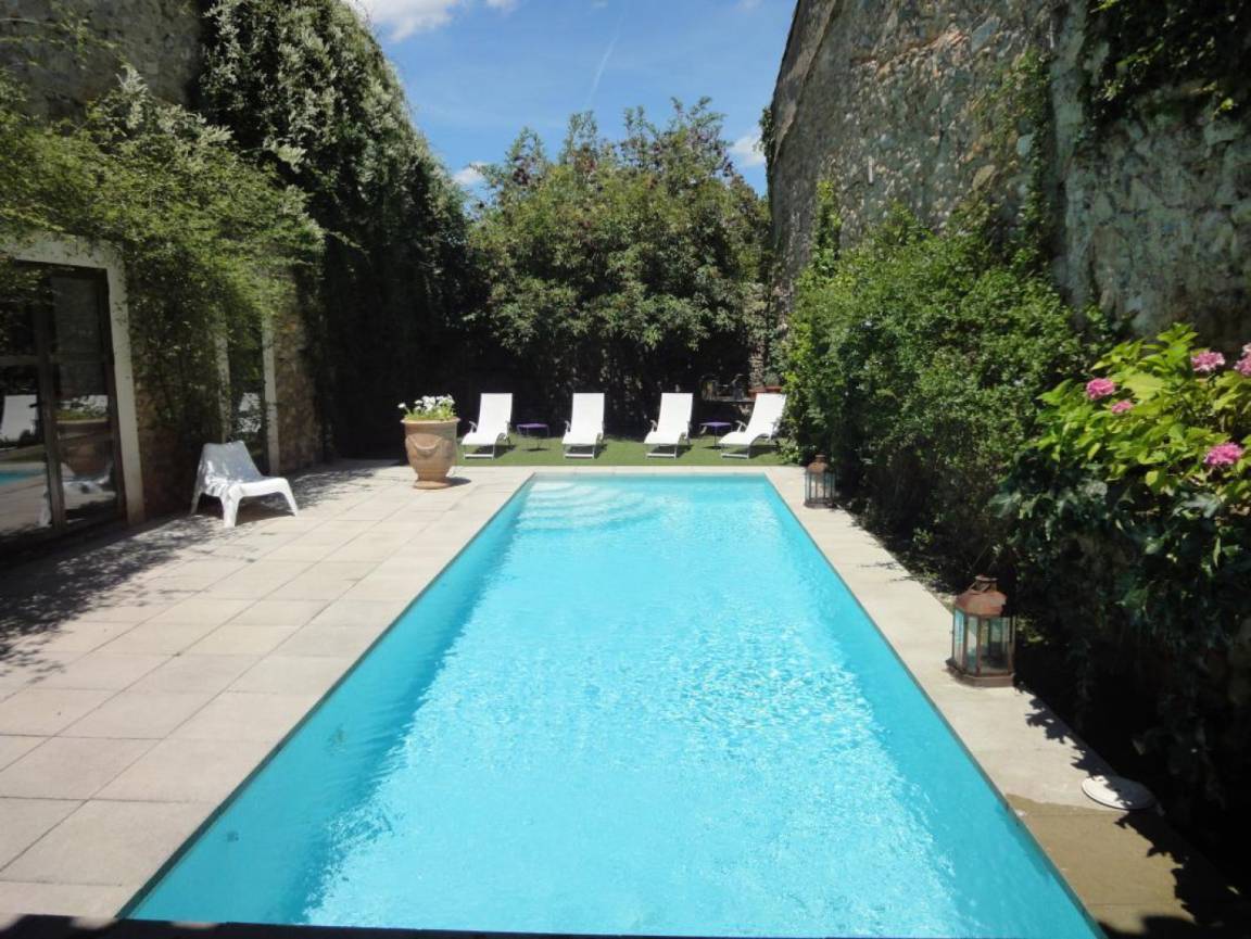200 M² Gîte ∙ 4 Chambres ∙ 8 Personnes - Mirepeisset