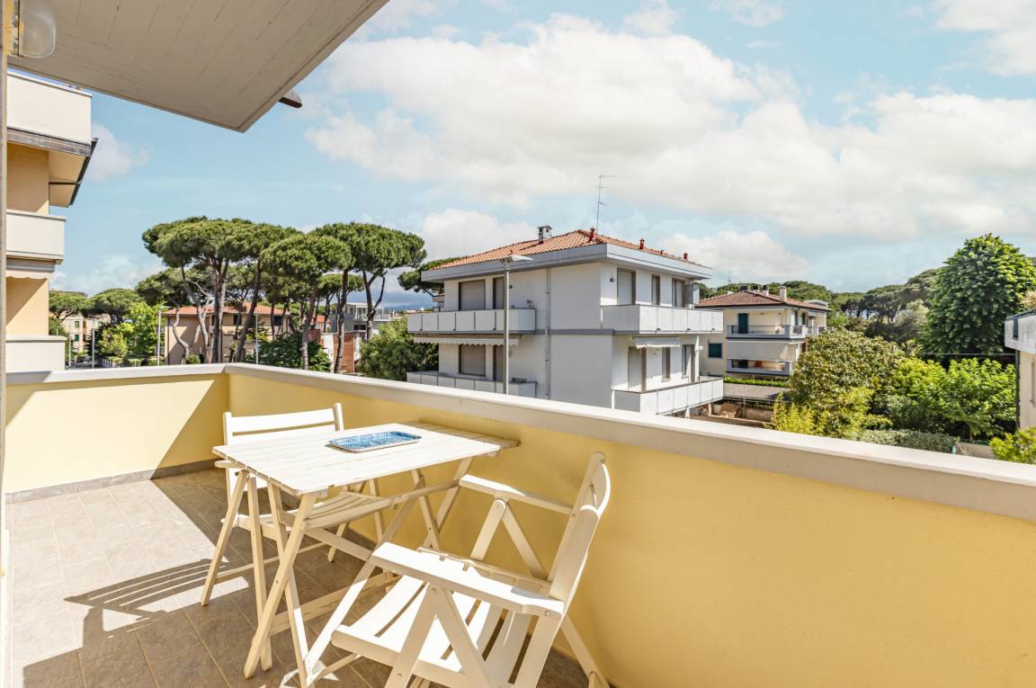80 M² Apartment ∙ 1 Bedroom ∙ 4 Guests - Viareggio