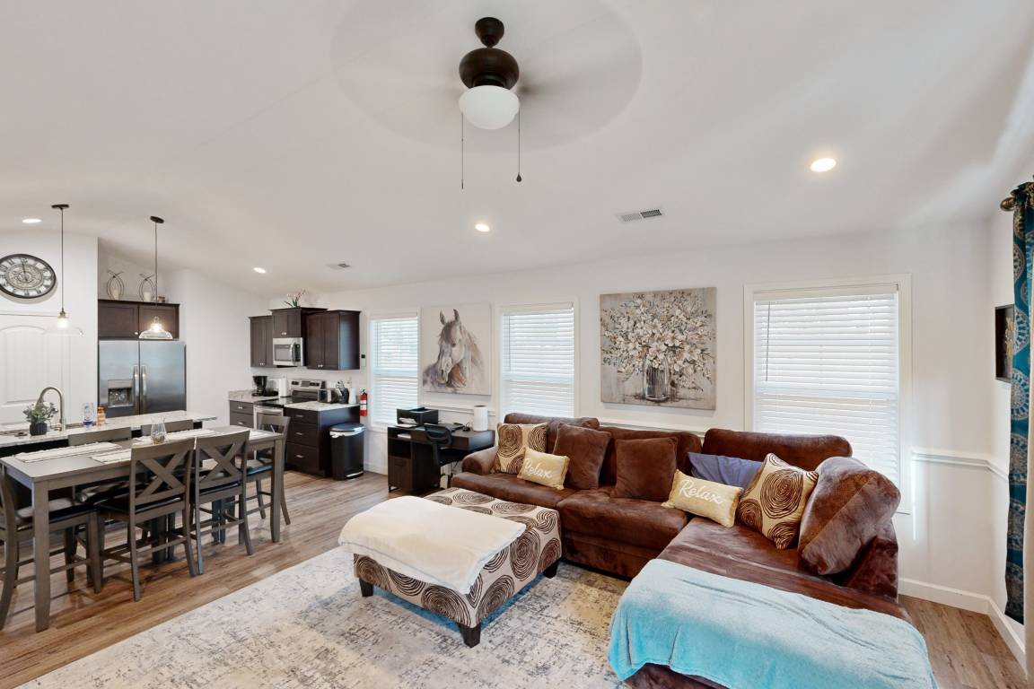 119 M² House ∙ 3 Bedrooms ∙ 6 Guests - Spartanburg