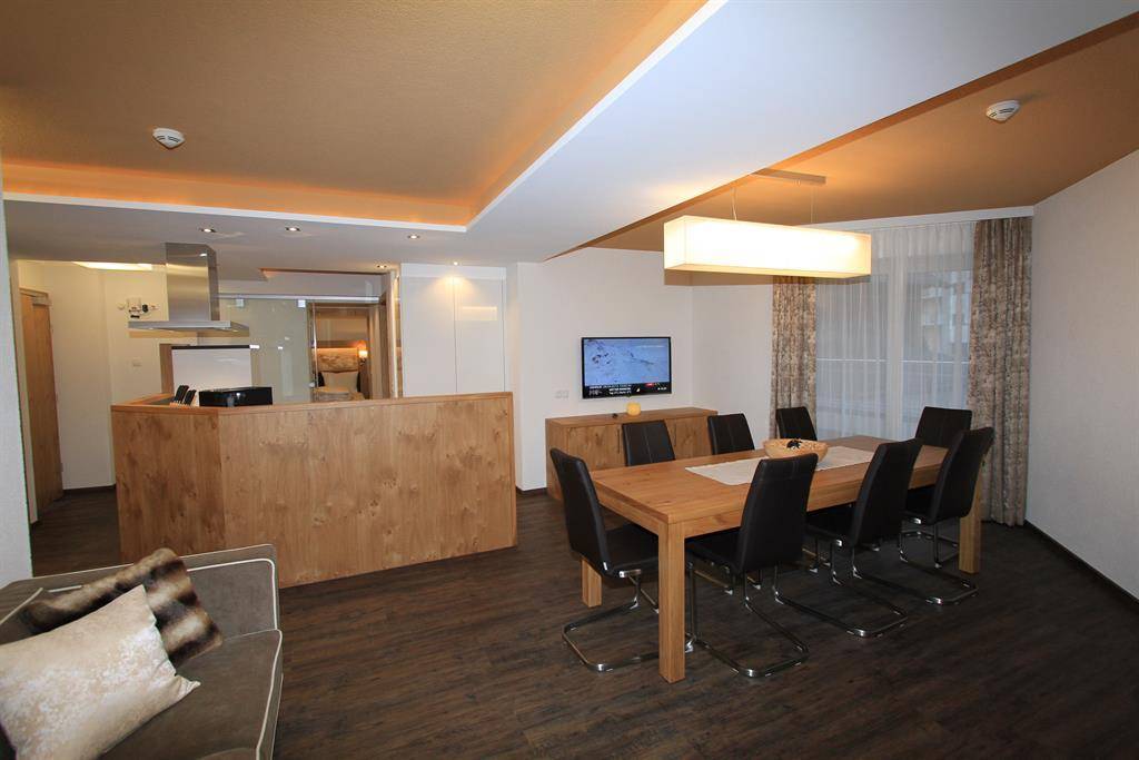 98 M² Apartment ∙ 3 Bedrooms ∙ 6 Guests - Ischgl