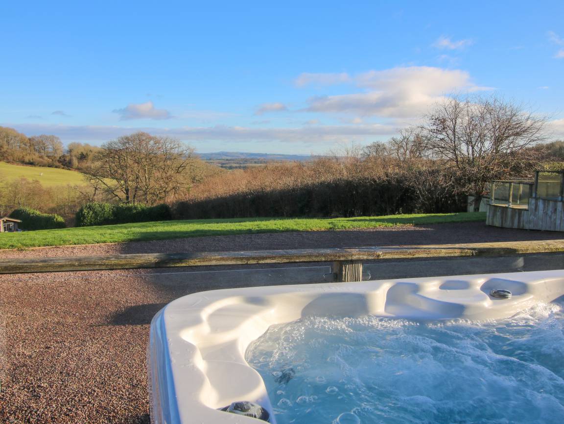 Cottage ∙ 2 Bedrooms ∙ 4 Guests - Worcestershire