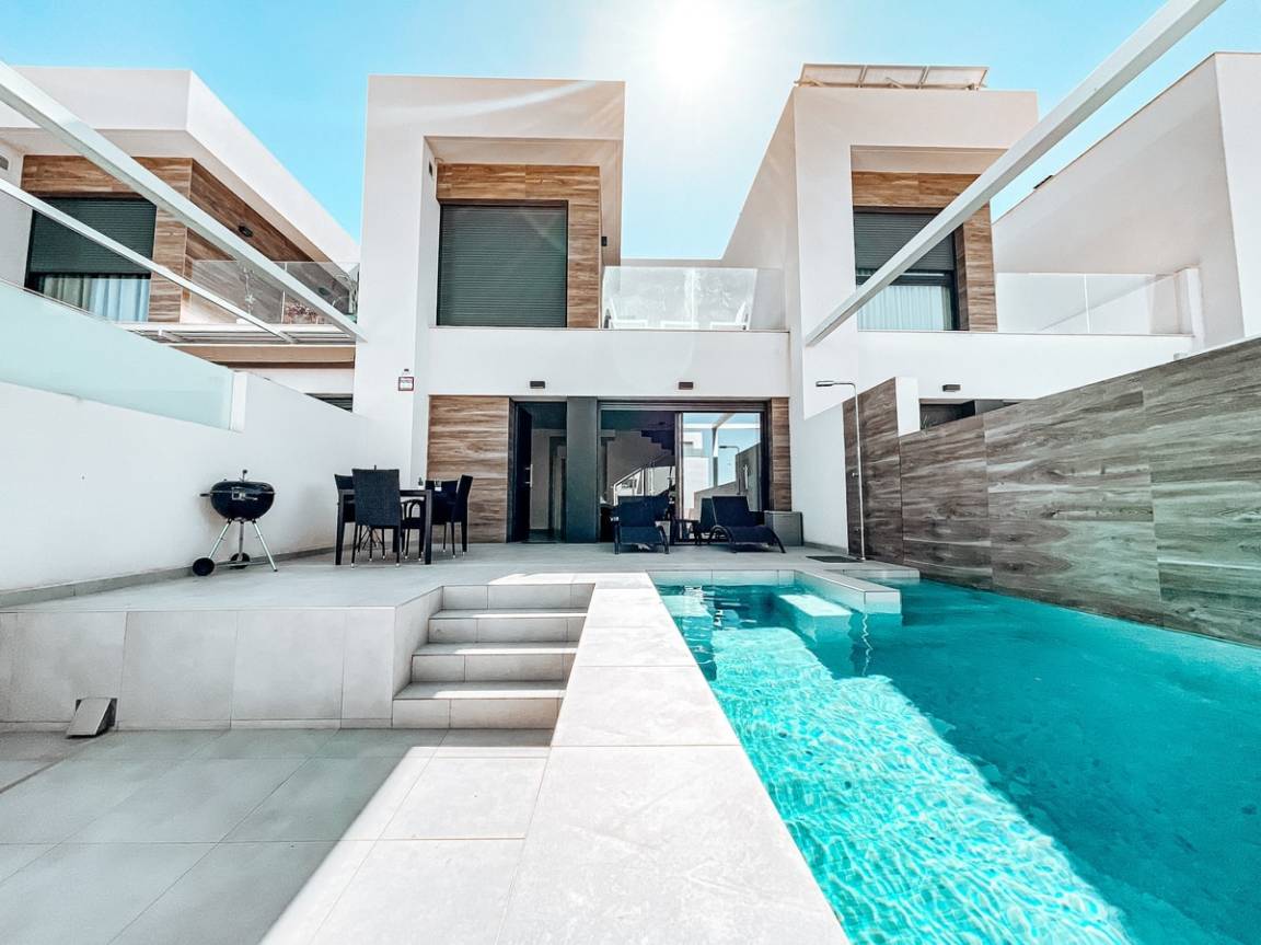 130 M² Chalet ∙ 2 Habitaciones ∙ 4 Huéspedes - Dolores