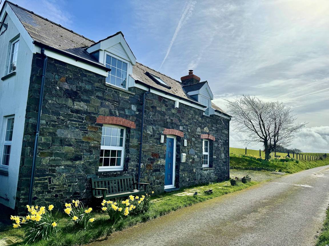 Cottage ∙ 3 Bedrooms ∙ 5 Guests - Aberystwyth