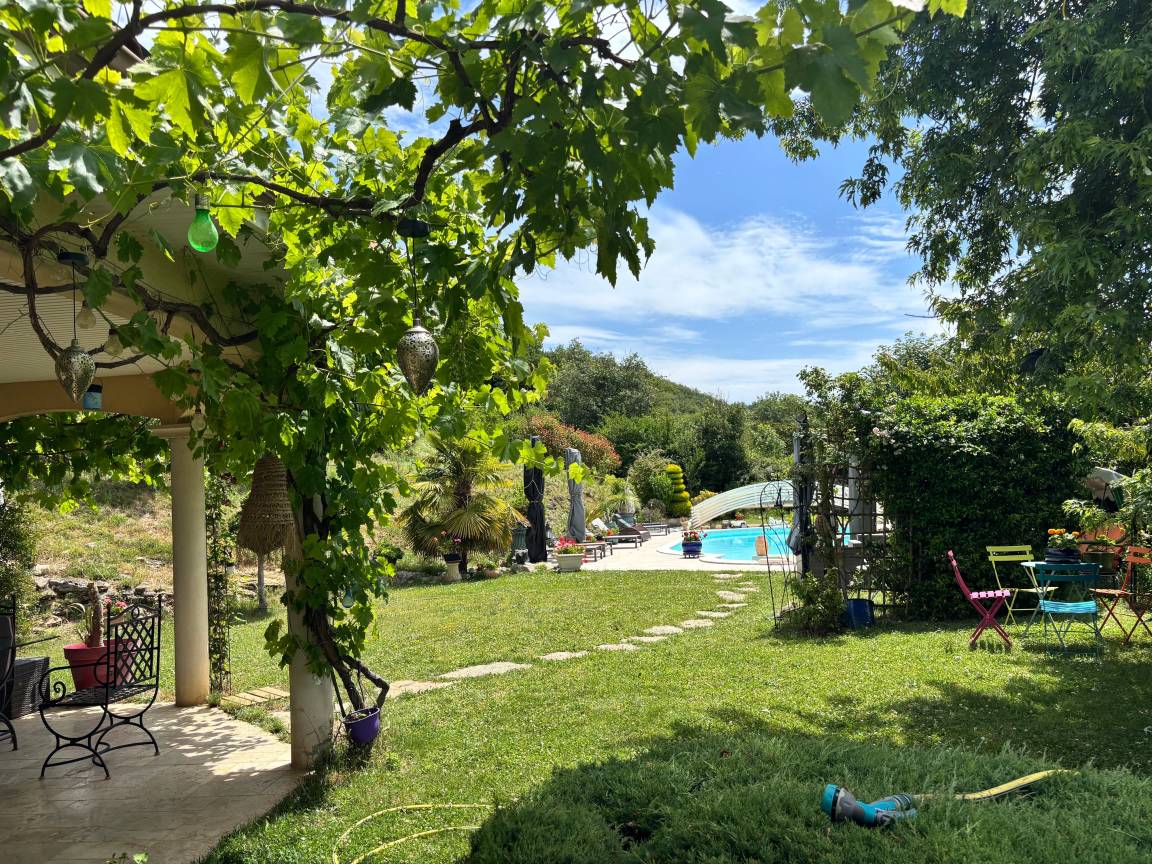 20 M² Chambre D'hôtes ∙ 1 Chambre ∙ 2 Personnes - Bourgoin-Jallieu
