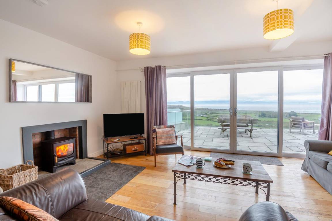House ∙ 4 Bedrooms ∙ 6 Guests - Pwllheli