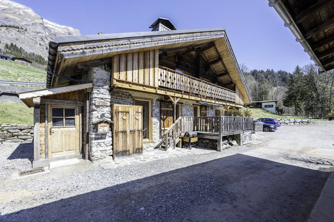 75 M² Chalet ∙ 3 Chambres ∙ 10 Personnes - La Clusaz