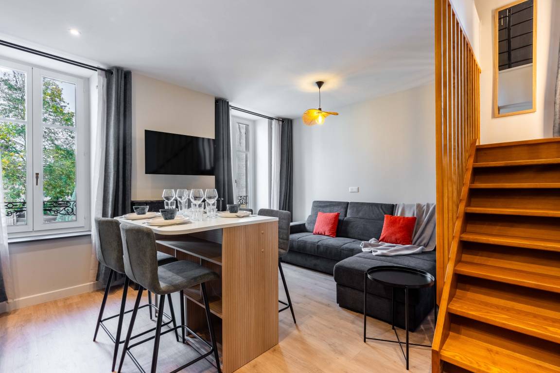 45 M² Appartement ∙ 1 Chambre ∙ 4 Personnes - Gare de Nancy
