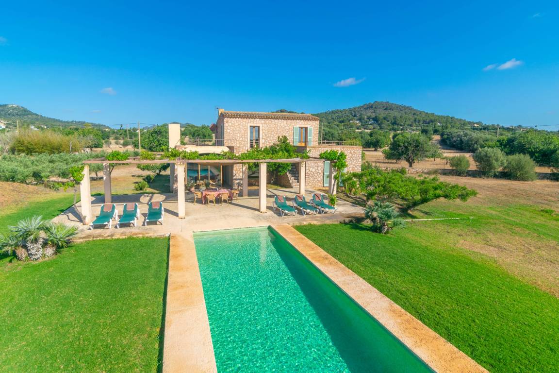 170 M² Villa ∙ 3 Habitaciones ∙ 6 Huéspedes - Cala Bona, España